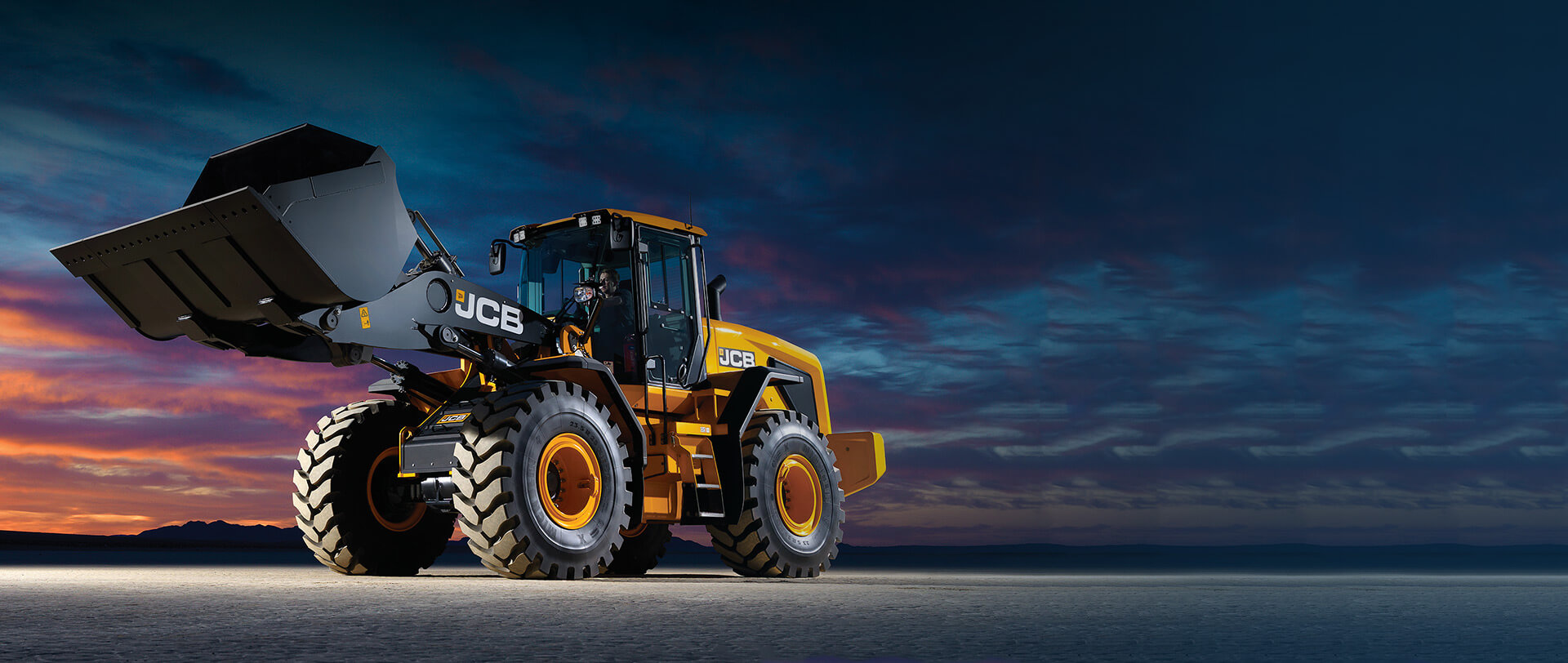 קומסקו - ציוד מכני ושיטות בניה